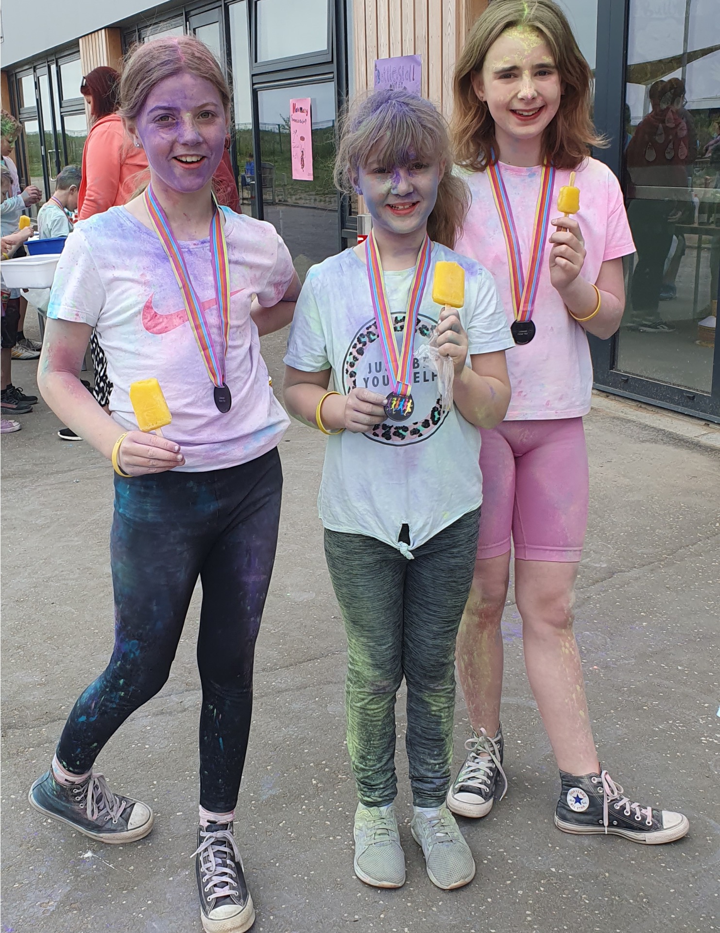 Linkwood Primary School raises over £2,000 at community Colour run